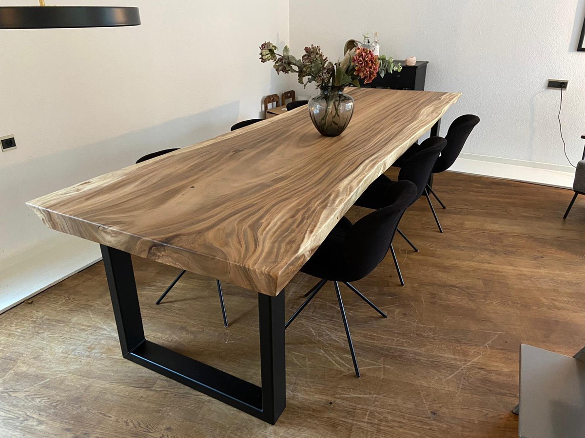 Suar boomstamtafel - Vanalleshout Putten
